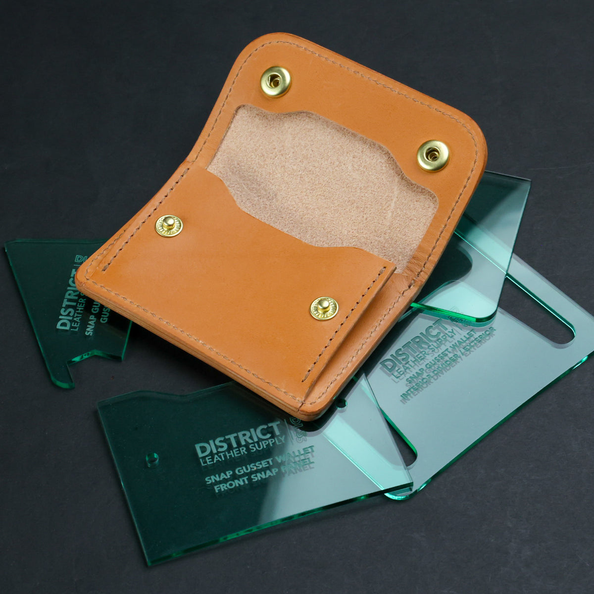 DLS Pattern - Gusset Snap Wallet – District Leather Supply